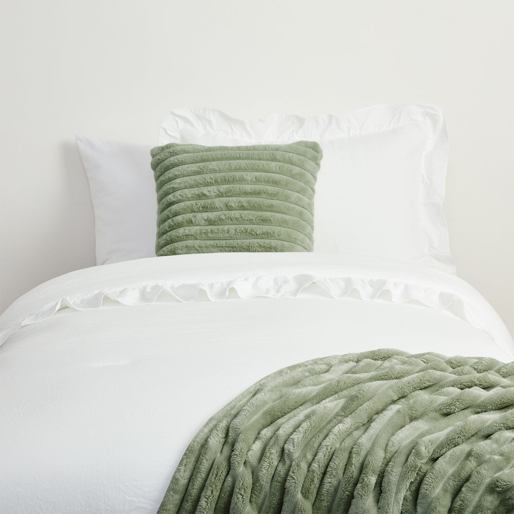 Jamie Plush Ribbed Throw Blanket Dorm Essentials Tomato Red Dormify