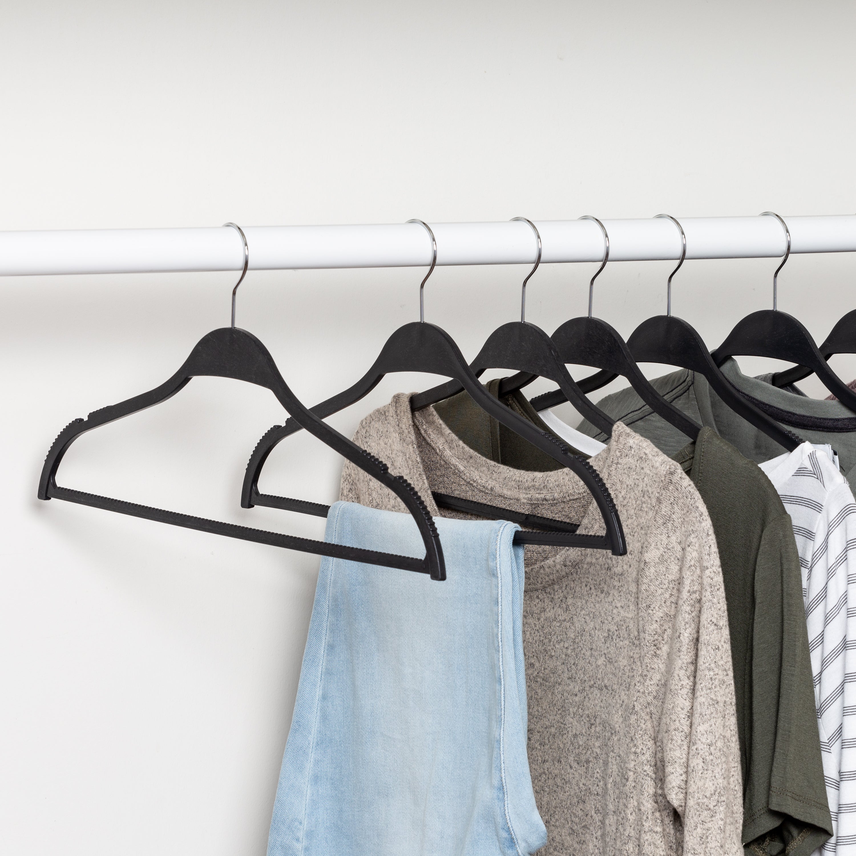 Natural Husk Slim Hangers, 25-Pack | Dorm Essentials - Dormify