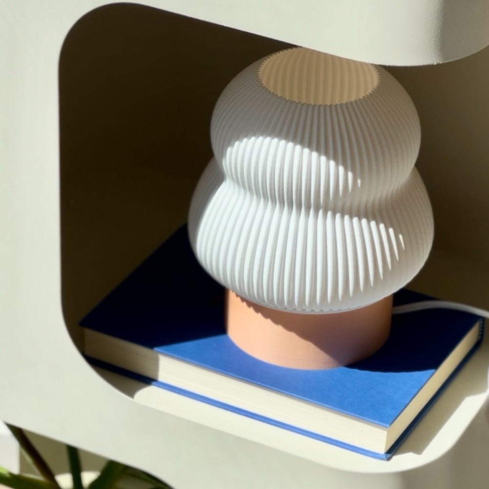 Poly Table Lamp | Dorm Essentials - Peach - Dormify